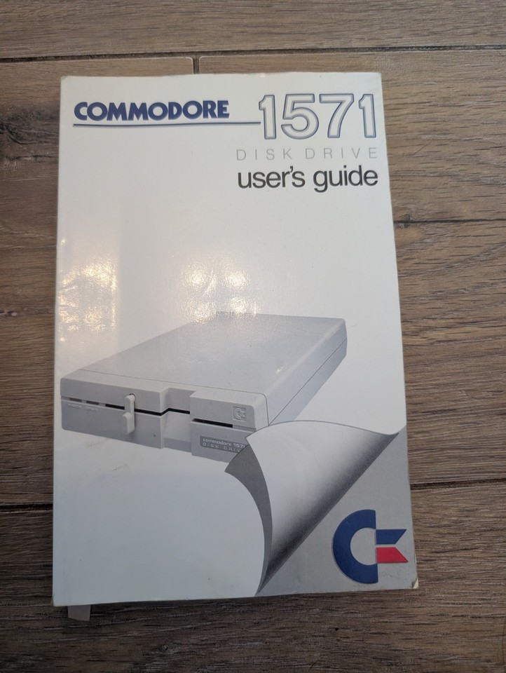 Commodore 1571 Disk Drive For C64/128 With Cables Powers On | eBay