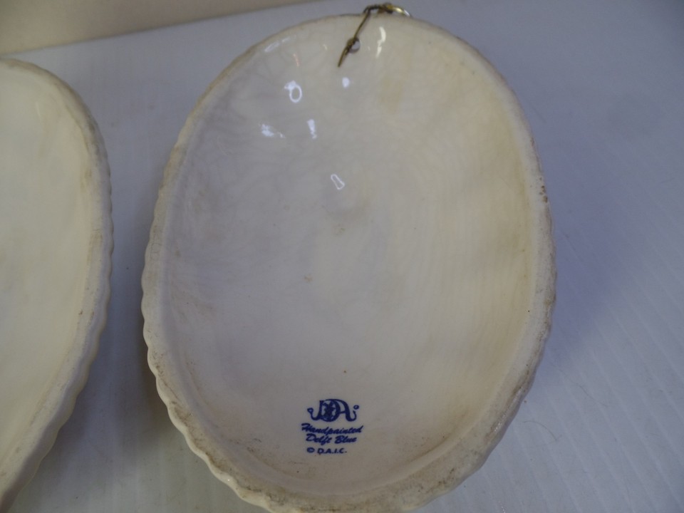 Vintage Holland Delft Blue Tulip Oval Wall Hanging Pair Sconce | eBay