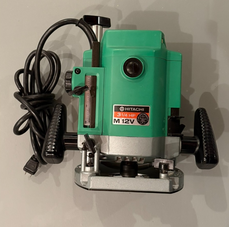 Hitachi M12V Plunge 1/2" Router 3 1/4 HP 15A 8000-20000 RPM | eBay