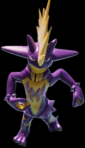 Pokemon Battle Feature Figure Toxtricity w/ Head Bang & Strumming ...