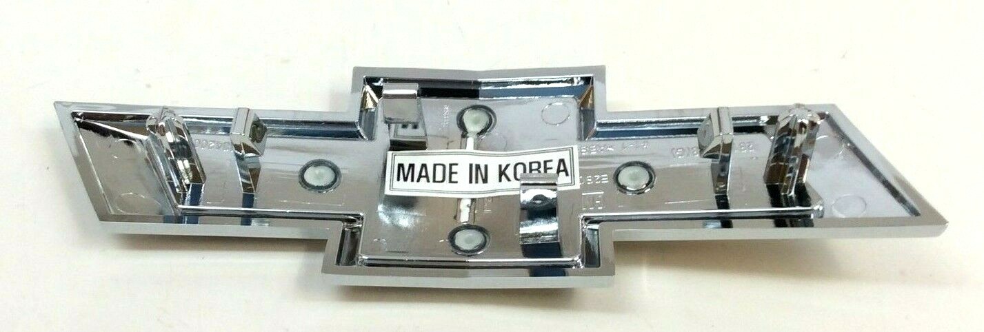 Chevrolet Malibu Cruze Bowtie front bumper grille gold Emblem new OEM ...