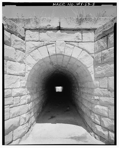 5. Close up stone arch culvert, south facade keystone '1901, CAB', view ...