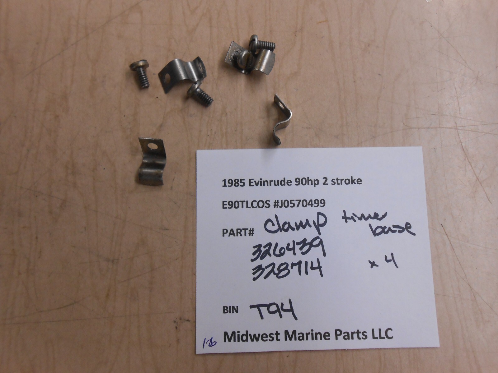 326439 328714 OMC Johnson Evinrude E90TLCOS 90hp Outboard clamps (lot ...