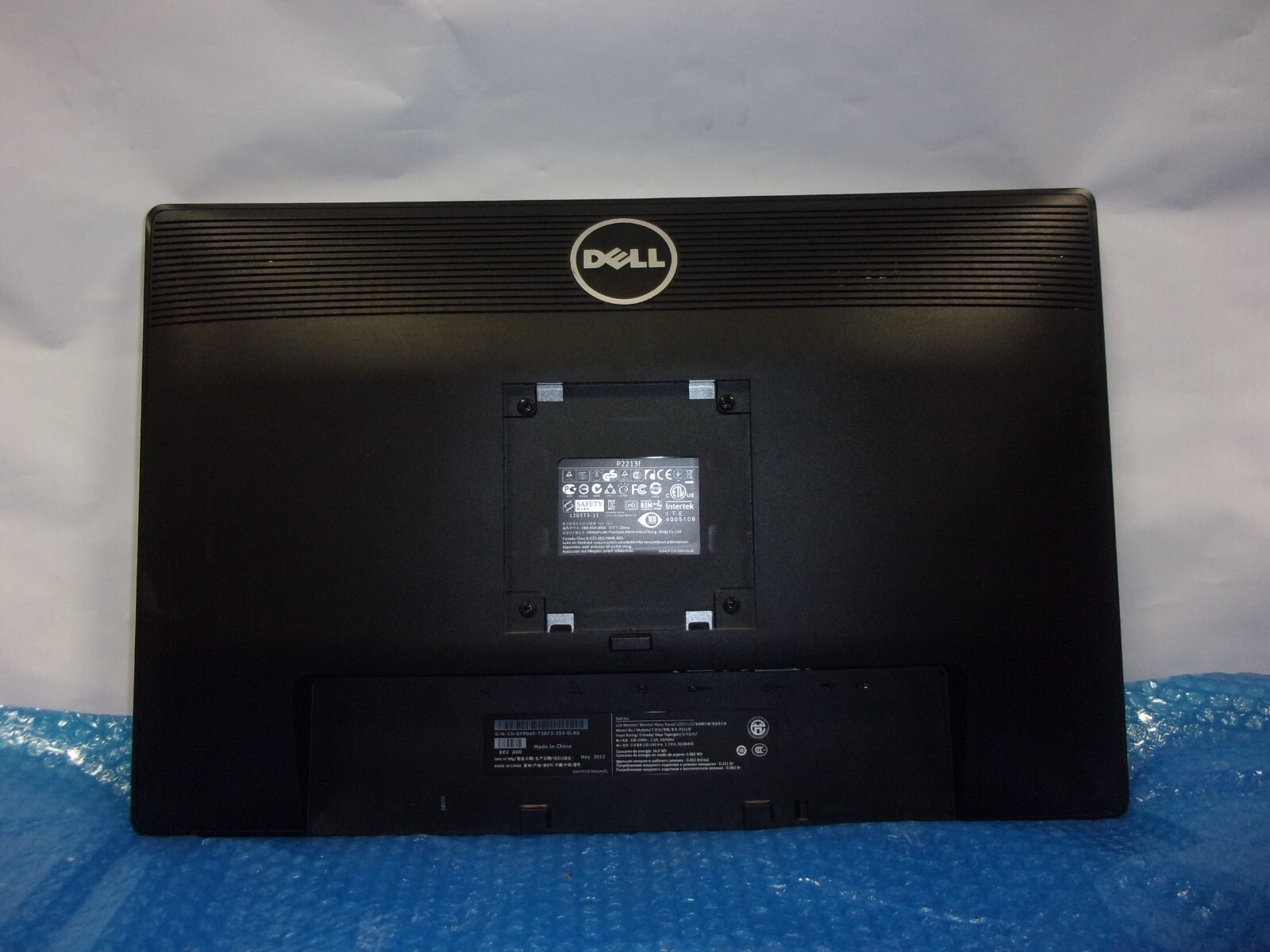 Dell P2213f 22" Widescreen LCD Monitors With Stand, VGA,DC & Power Cord ...