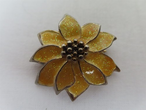 Avon Yellow Glitter Poinsettia Flower Pin Brooch Pendant Gold Tone 1987 ...