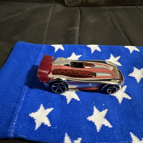 Hot Wheels Battle Spec Chrome/Red Acceleracers | eBay