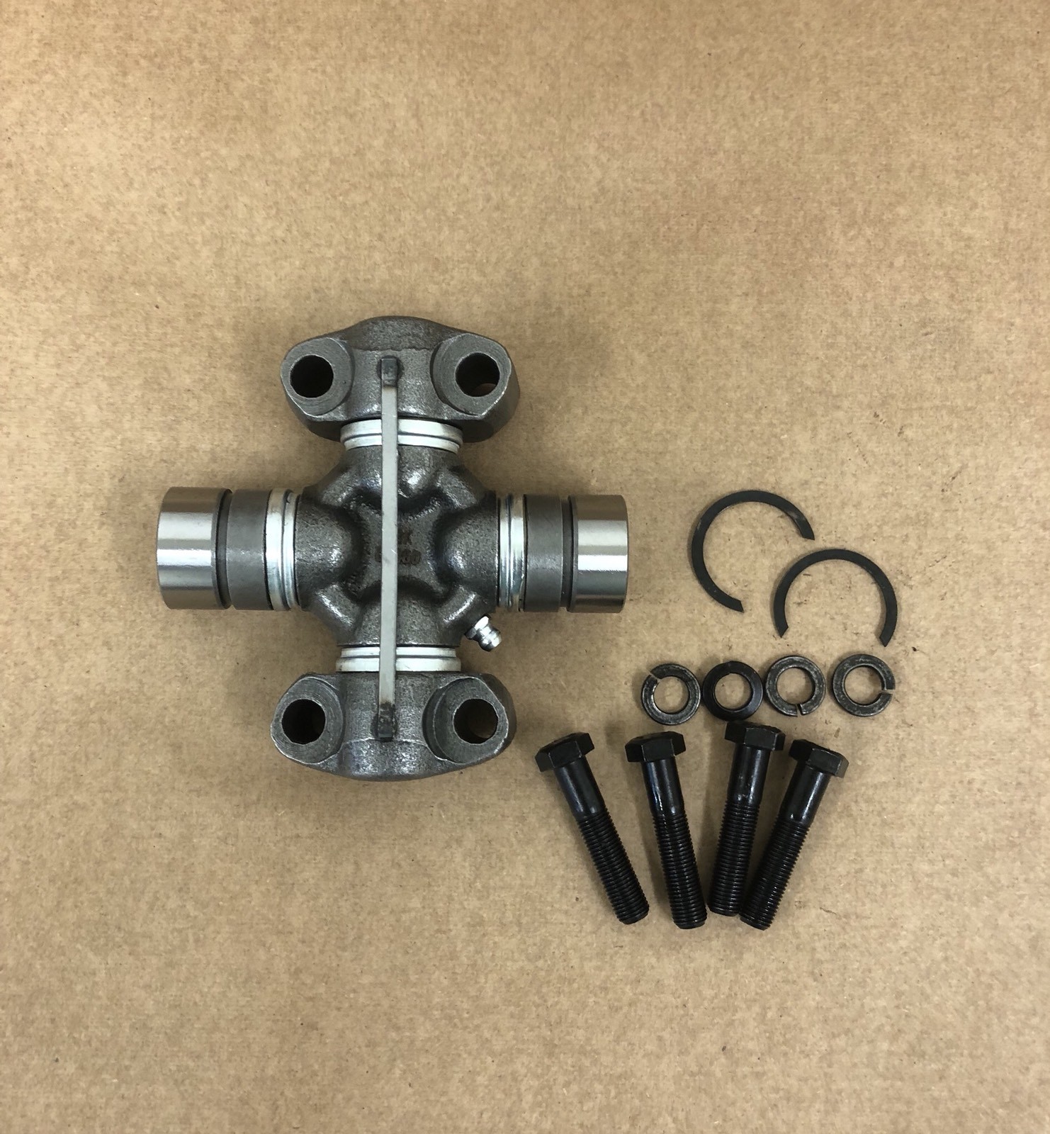 Fits KOMATSU 417-20-12620 UNIVERSAL U-JOINT 4172012620 SPIDER WA100-1A ...