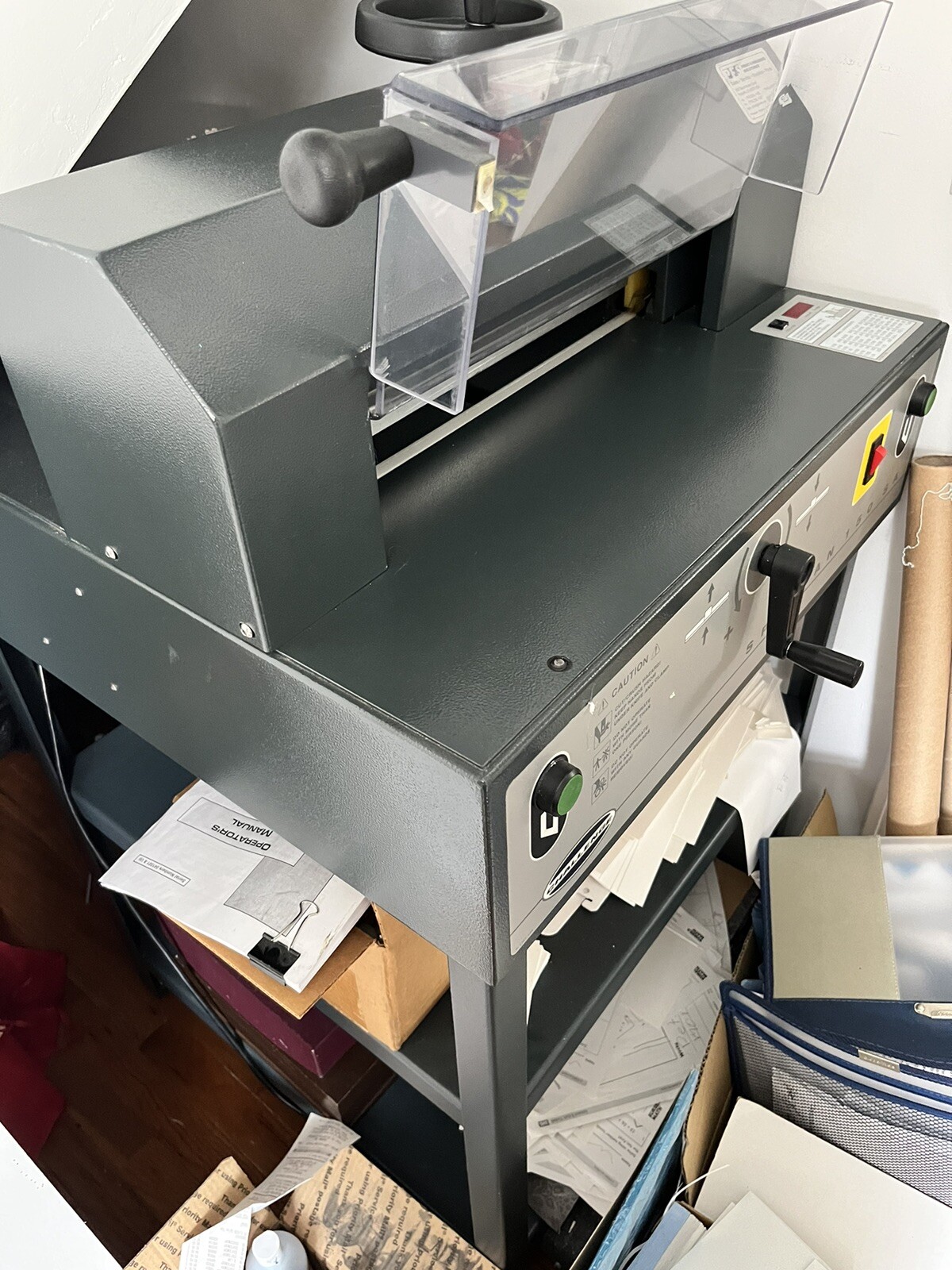 Challenge Spartan 150SA 15 ¾” Electric Paper Cutter – Triumph 4315 1350 ...