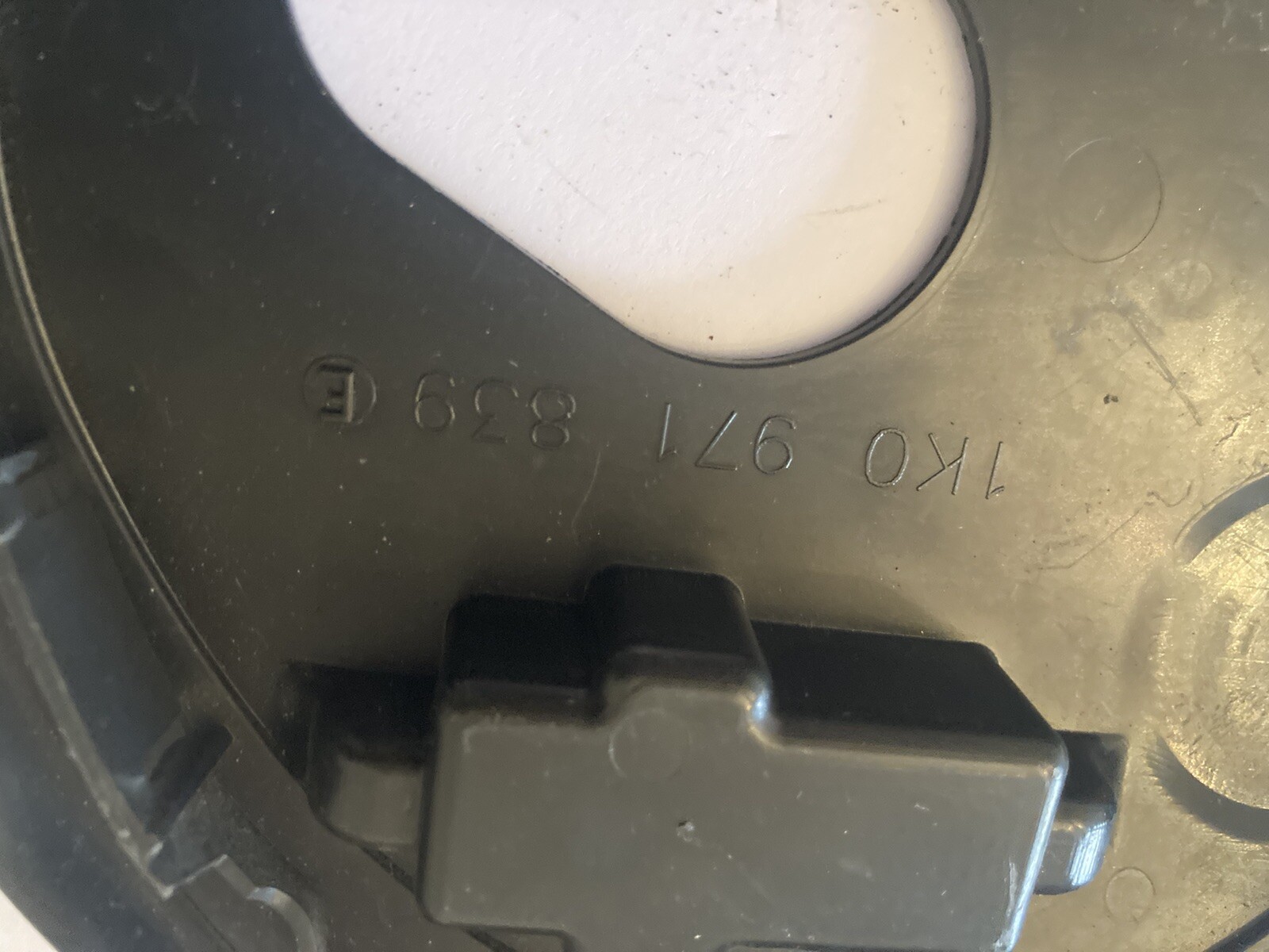 Golf Mk5 Genuine Rear Intank Fuel Pump Cover 1K0 971 839 | eBay UK