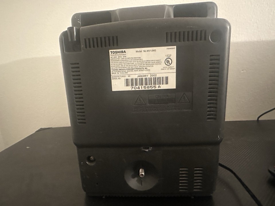 Retro Gaming Toshiba MV13M2 CRT 13 Inch TV VCR Combo | eBay