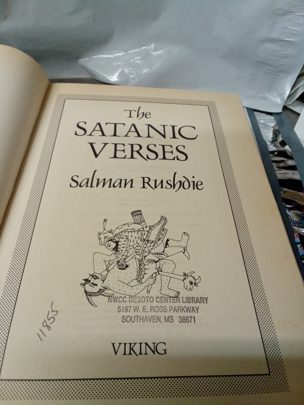 The Satanic Verses by Salman Rushdie: VINTAGE 1ST EDITION 1989 ...