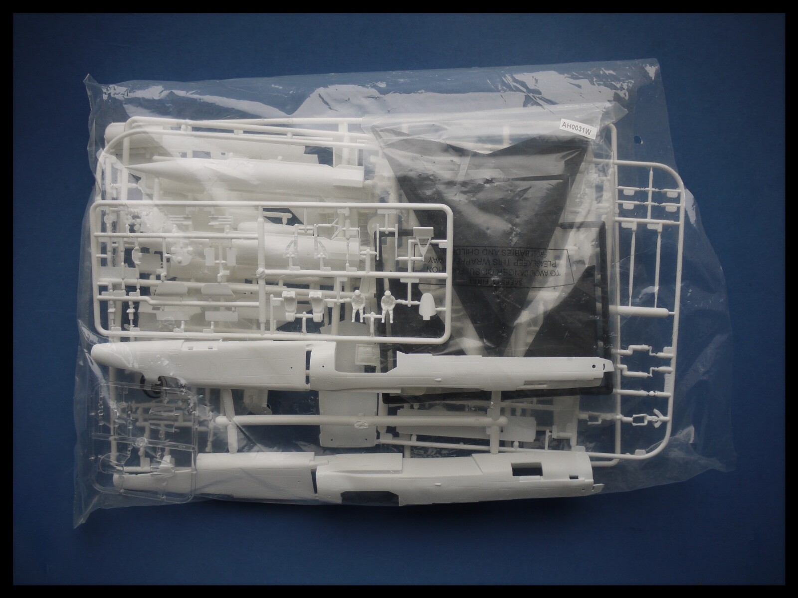 AirFix BAC TSR-2 1:72 Model Kit | eBay