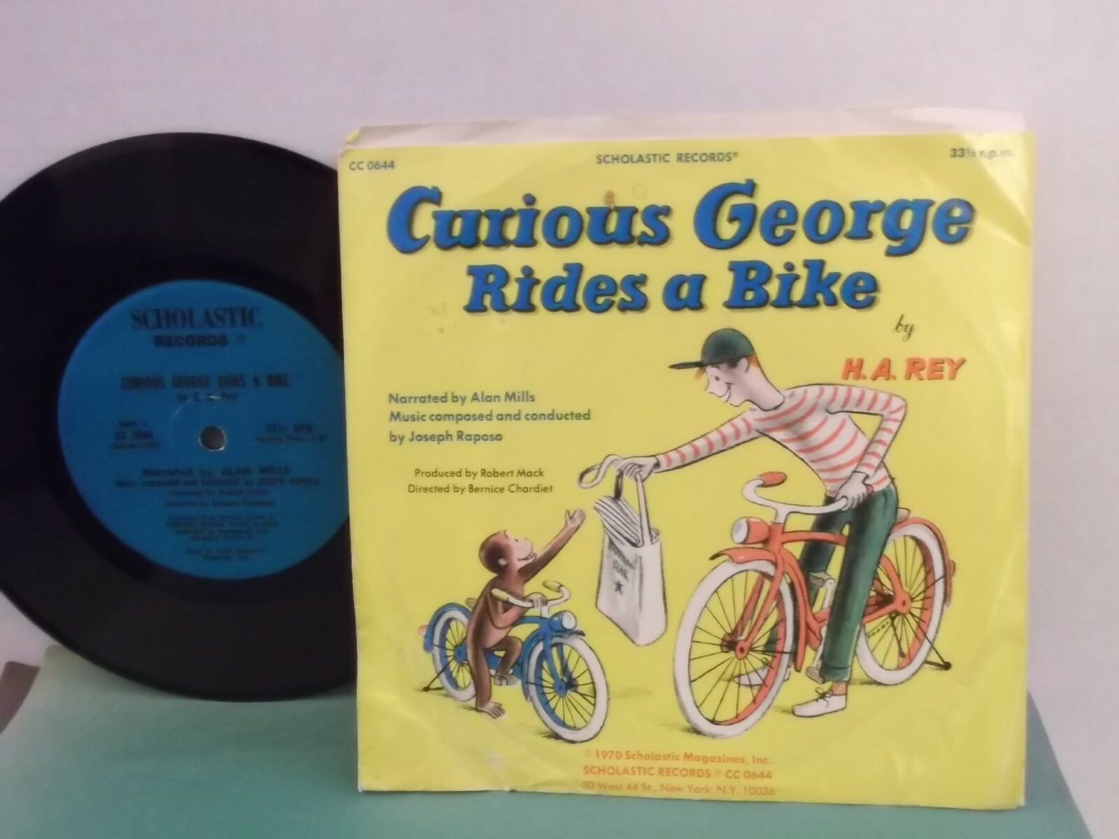 "Curious George Rides A Bike",US,7" 33 with P/S, 1970 classic childrens ...