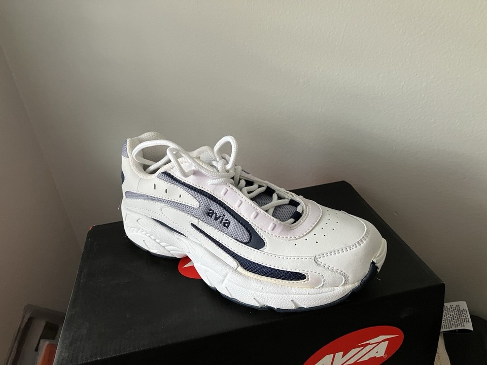 Avia Women’s Sneakers Brand New 7.5 | eBay