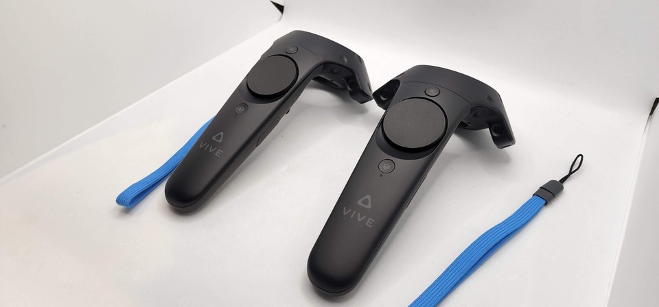 2x HTC Vive Controller Wand Pair + Two Straps VR Virtual Reality ...