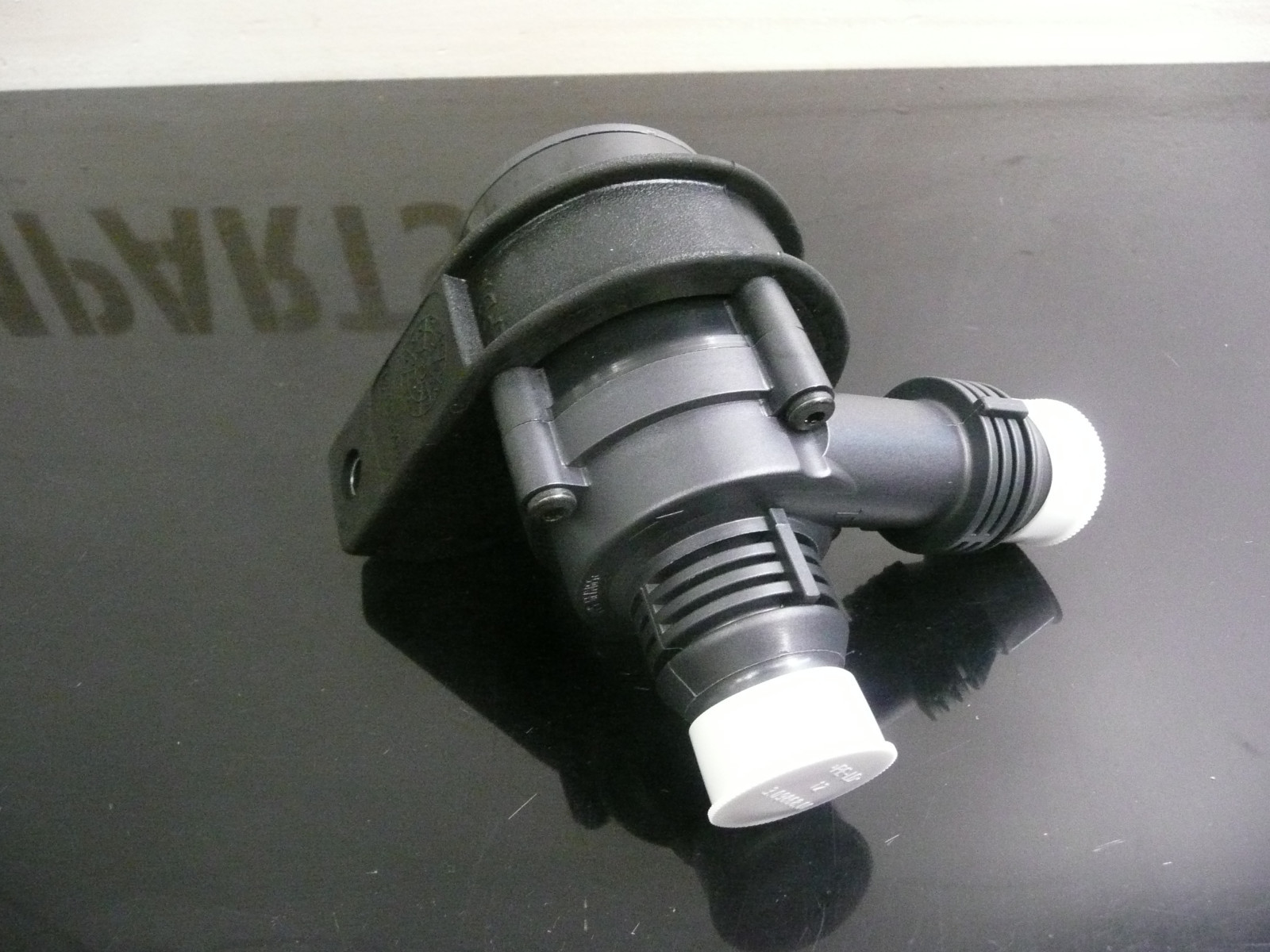 NEW GENUINE BMW X5 E70 E70 LCI F15 X6 E71 F16 AUXILIARY WATER PUMP ...