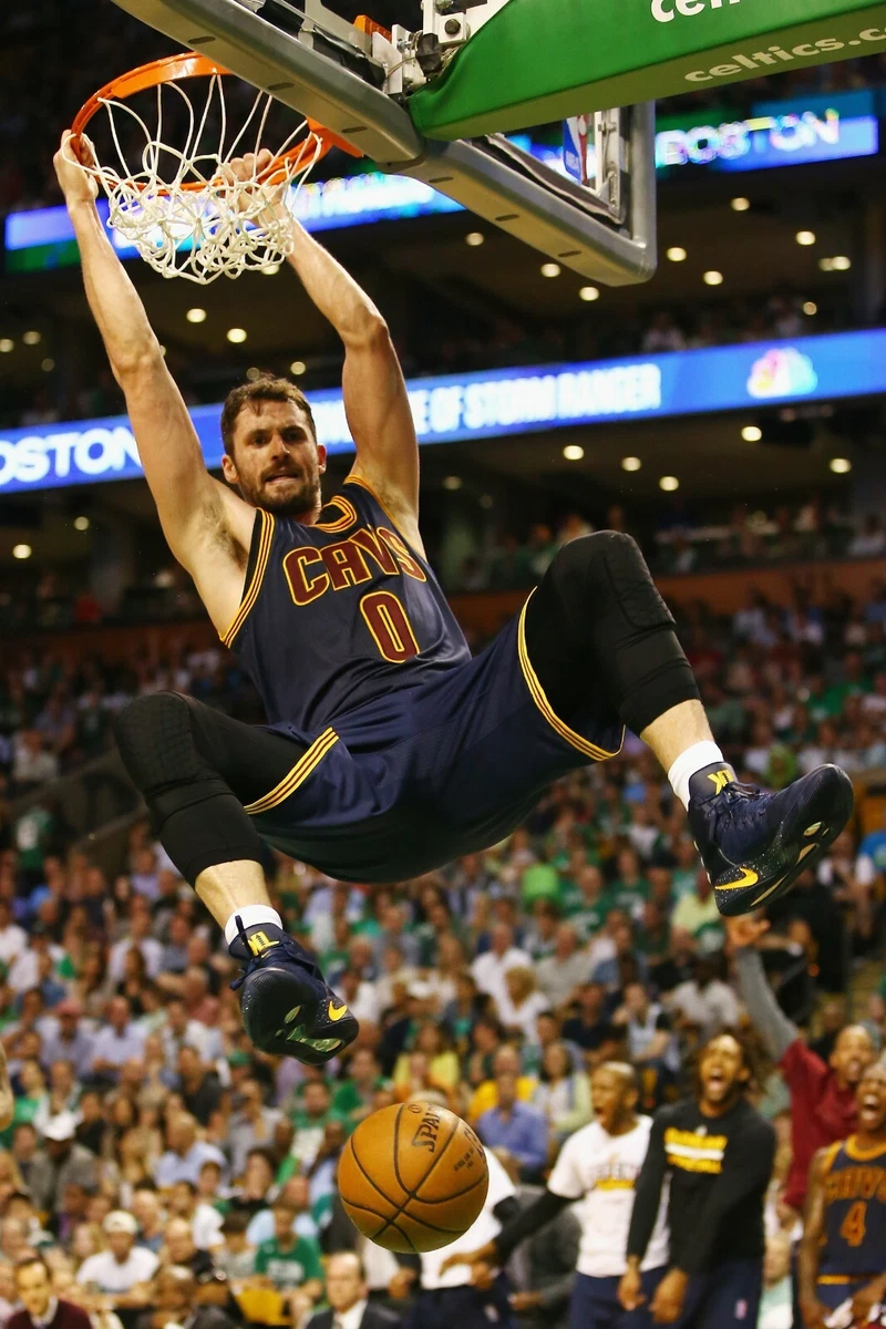 Kevin Love Cavs Dunk