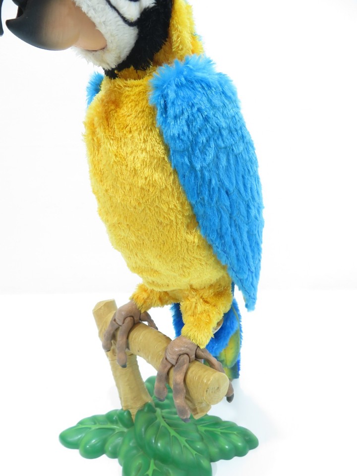 Hasbro - FurReal Friends - Squawkers Macaw - Parrot - Interactive Toy ...