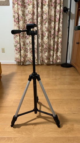 Velbon Videomate 300 Lightweight Video Tripod with Panhead - New open ...