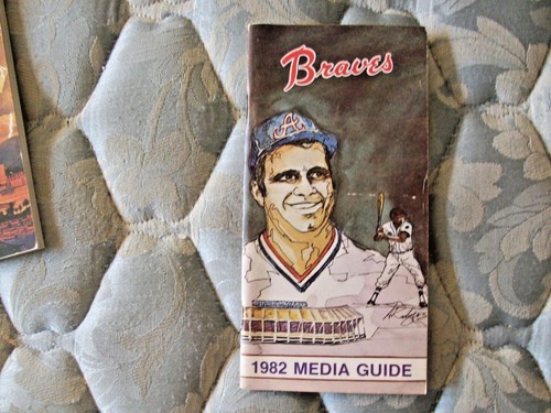 1982 ATLANTA BRAVES MEDIA GUIDE Yearbook NL WEST CHAMPIONS! JOE TORRE ...
