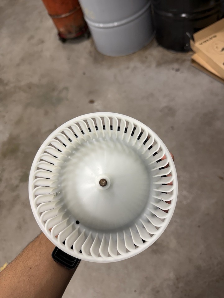 Volvo Blower Motor (Part #: 32392343) Genuine OEM 2018-2025 Volvo ...