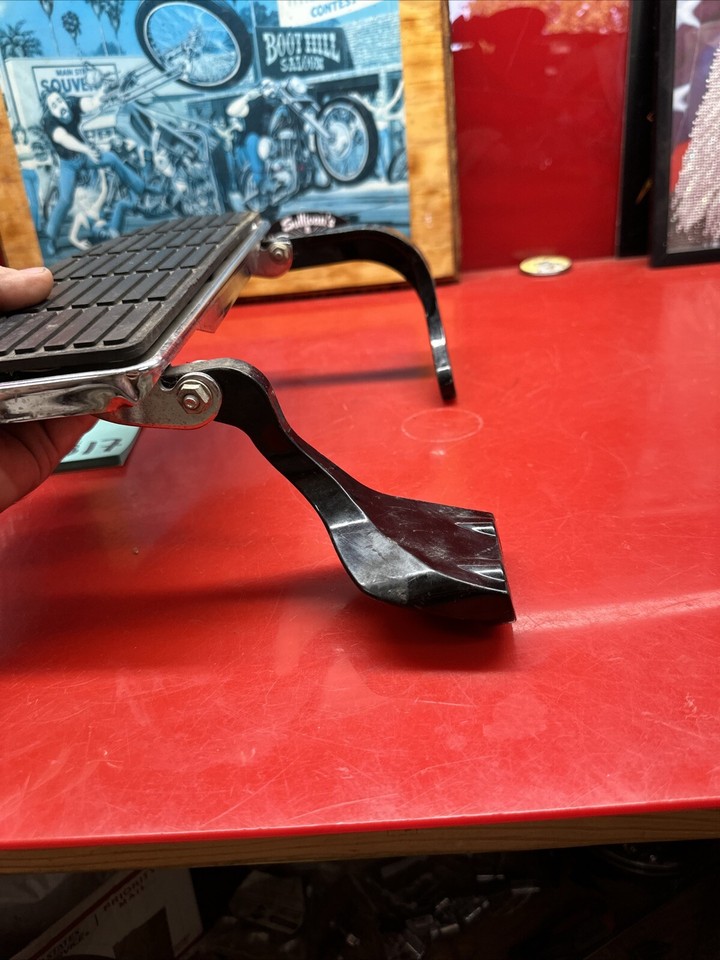 Harley Dyna Floorboard Foot Floor Board Mount Brackets Shift Shifter Side Bent? | eBay