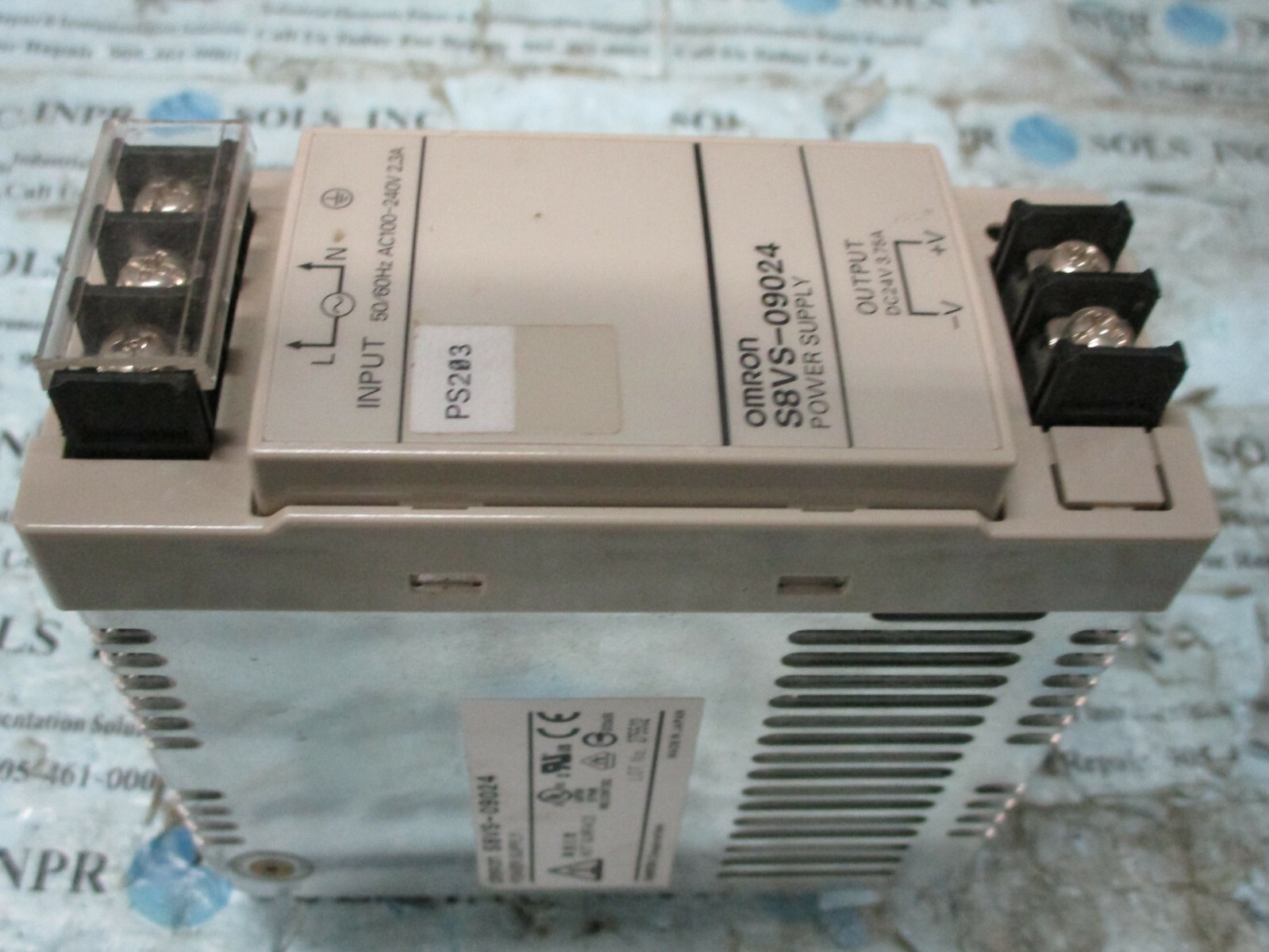 OMRON S8VS-09024 Power Supply 24VDC 3.75Amp 100-240VAC OMRON S8VS-09024 ...