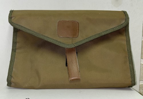 Tri-Fold Bait Binder Water Resistant Fishing Tackle 3- Zippered Pockets ...