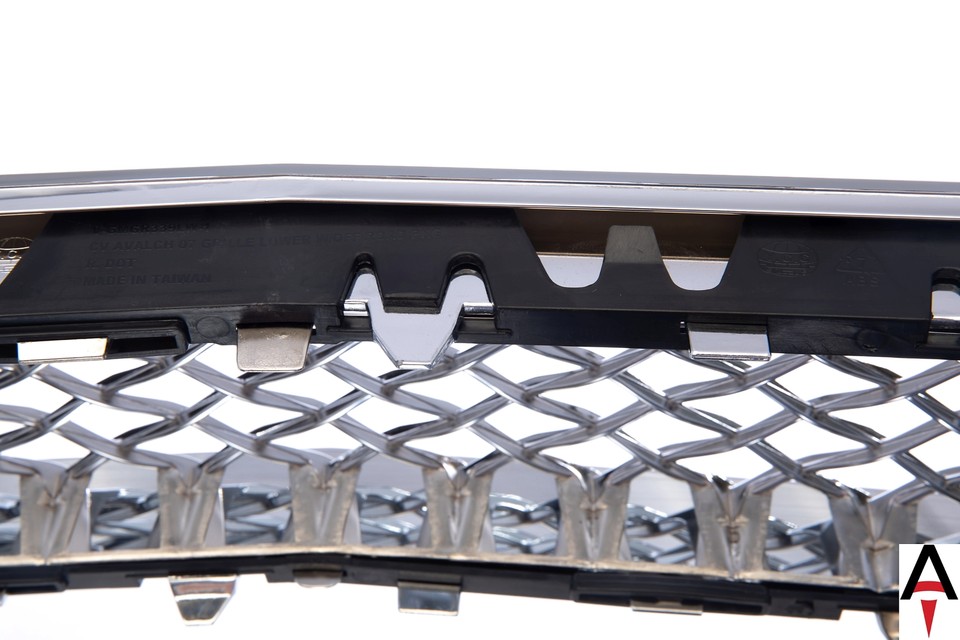 GM1200609 Front,Lower GRILLE For Chevrolet CHROMED New 15944326 | eBay