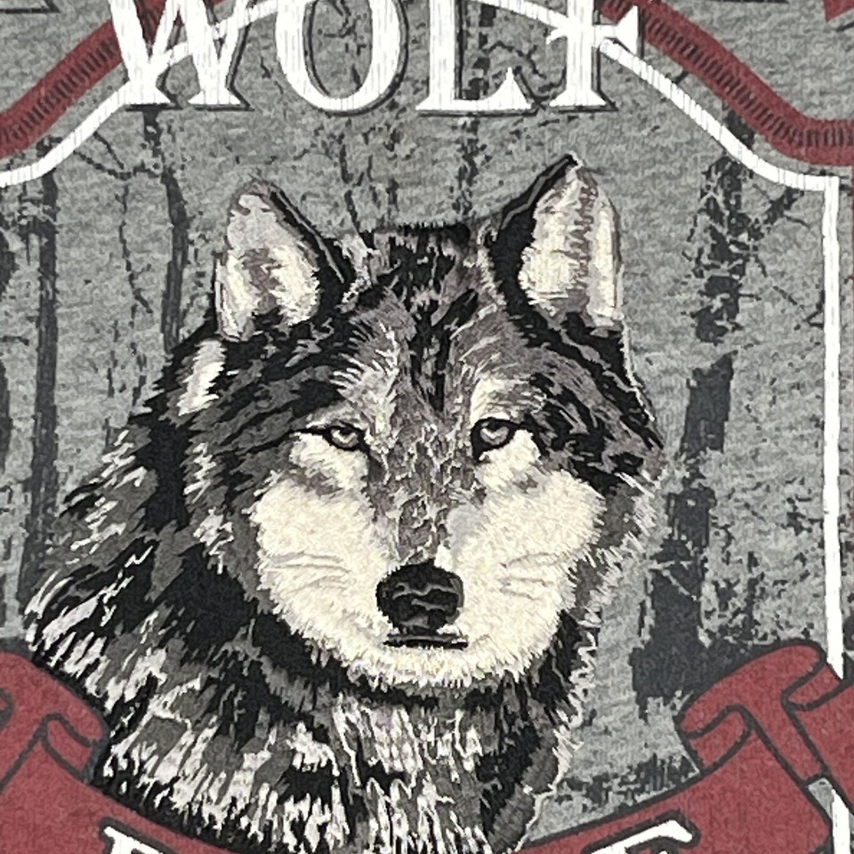 Timber Wolf Ridge Pullover Sweatshirt Embroidered Wolf Spell-Out Croft & Barrow | eBay