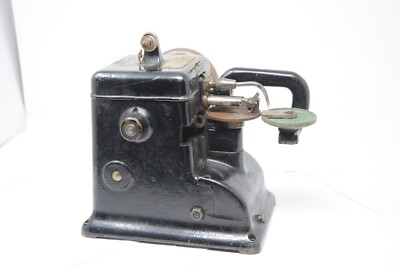 Sewing Machines - Fur Sewing