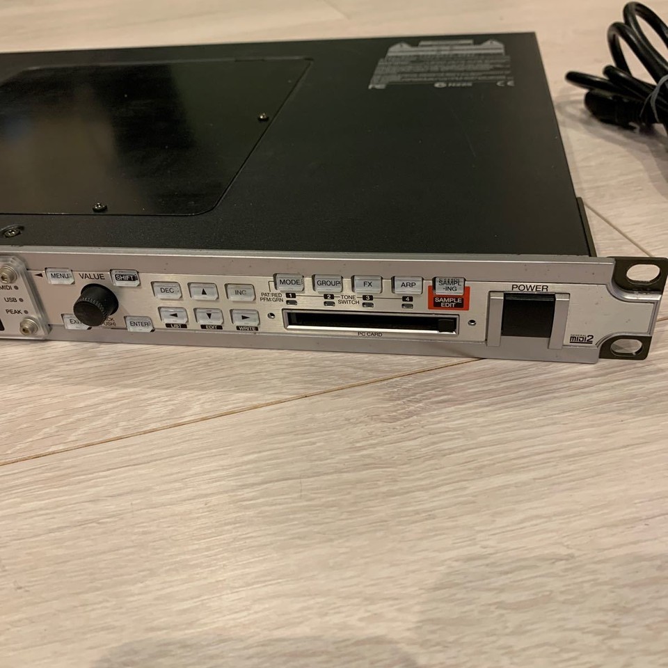 Roland Fantom-XR Sound Module synthesizer | eBay