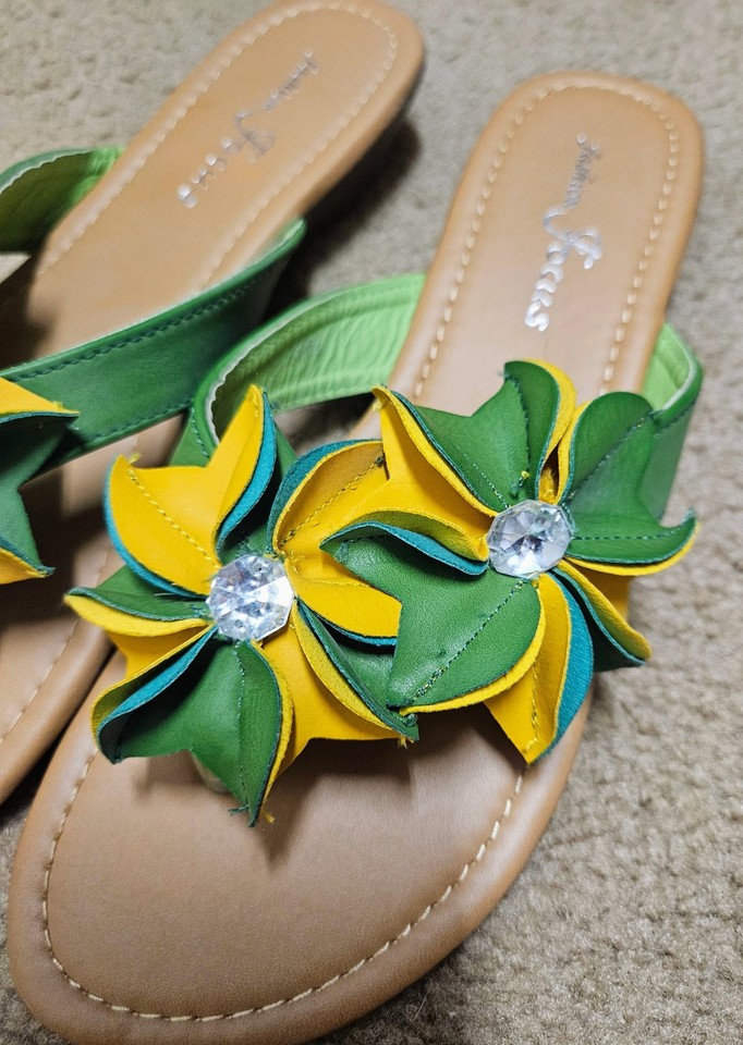*Packer Fans* Fashion Focus Green & Yellow Sandals Size 8 | eBay
