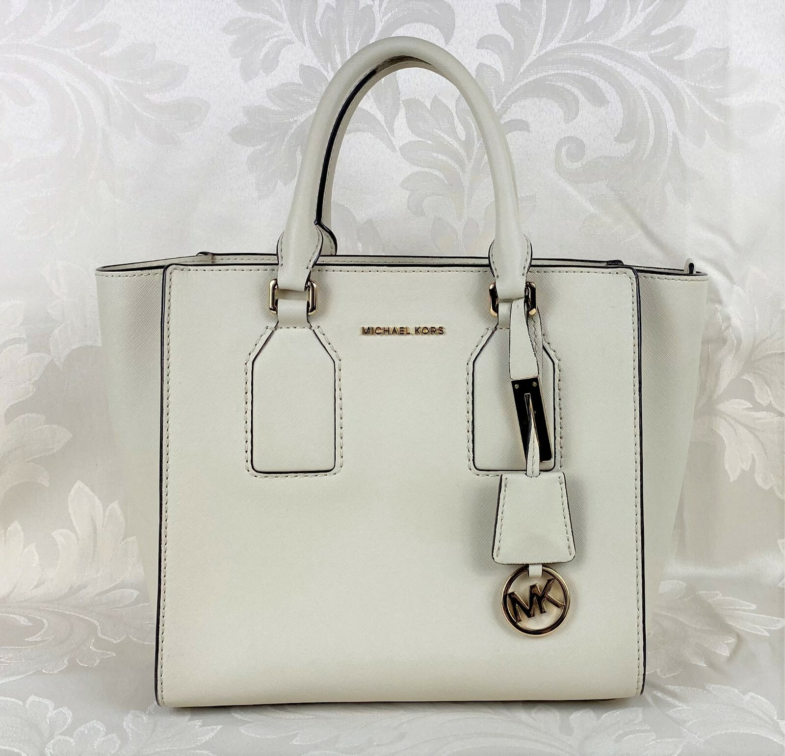 Auth Michael Kors MK Logo Ivory Leather Shoulder Bag … - Gem
