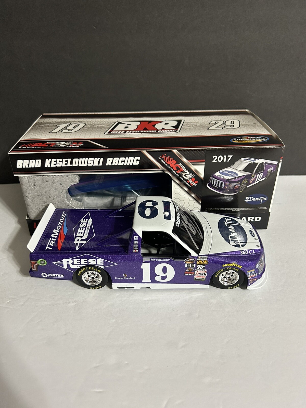 Austin Cindric 2017 #19 Ford Draw Tite Throwback Truck 1/24 Autographed ...