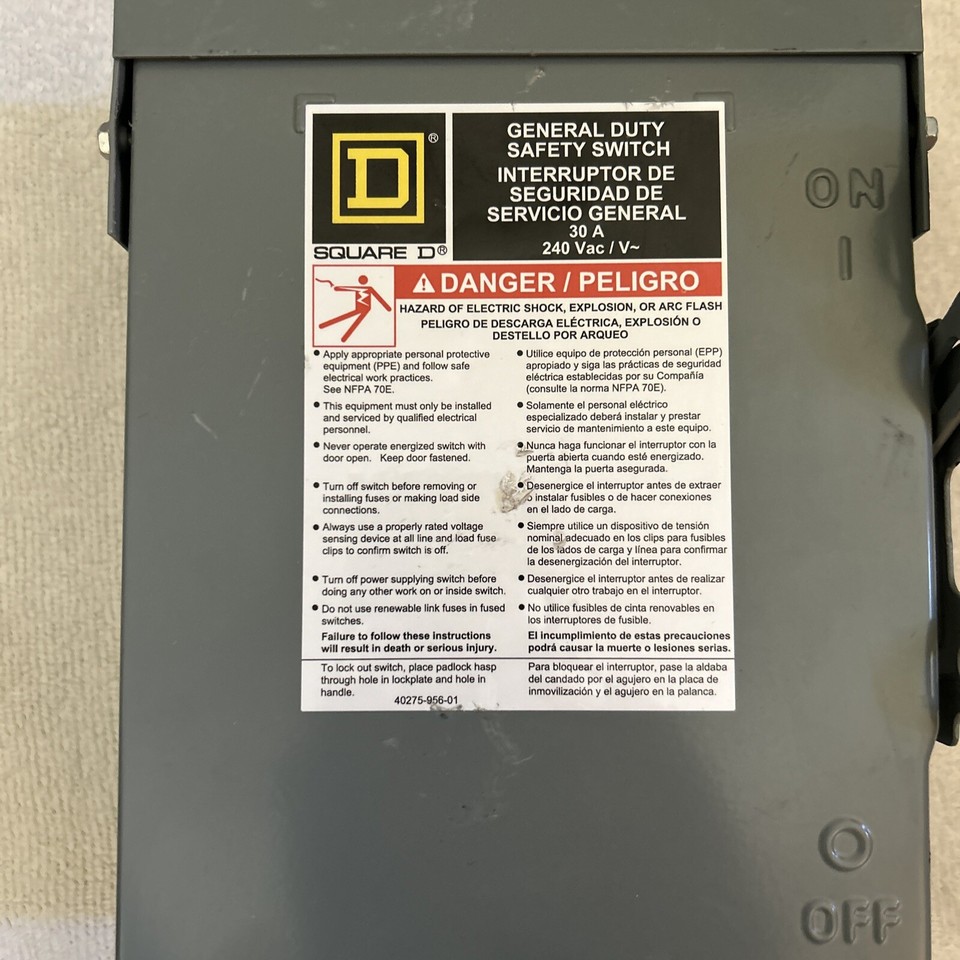 Square D - DU221RB 30A, 240V, 3R, 2 Pole General Duty Safety Switch ...