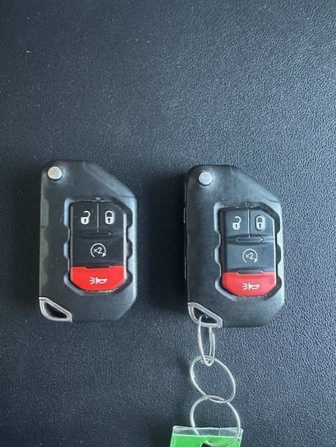 2021 Jeep Wrangler 392 Rubicon Smart Keyless Entry Remote Keys (2 Keys ...