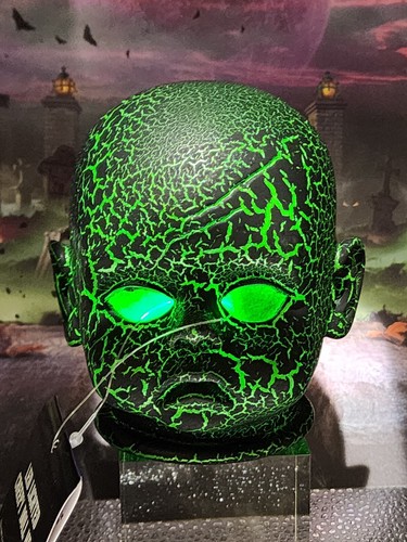 LED LIGHTED CREEPY DOLL HEAD HALLOWEEN BLACK GREEN CRACKLED NEW PROP | eBay