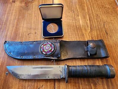Cattaraugus 225Q Fighting Knife W/ Beadwork & Navajo Code Talker Medal ...