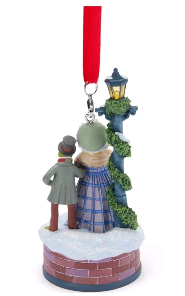 Disney Parks 2025 Muppets Kermit Miss Piggy Light Up Christmas Carol ...