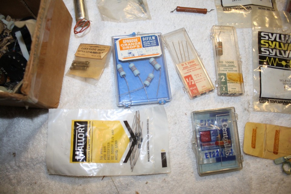 Huge Lot Vintage Electronic Components, repair parts, switches, knobs, resistors | eBay