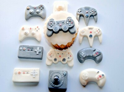 set of 12 Edible Game Controller Cupcake Toppers Handmade Sugarpaste ...