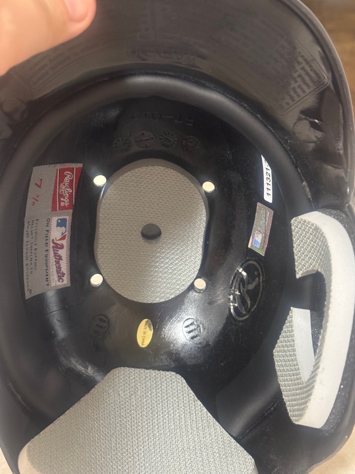 Detroit Tigers MIGUEL CABRERA Signed Full Size Authentic Batting Helmet ...