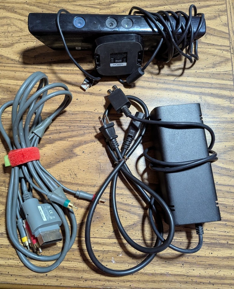 Xbox 360 • Controllers • Games • Kinect | eBay