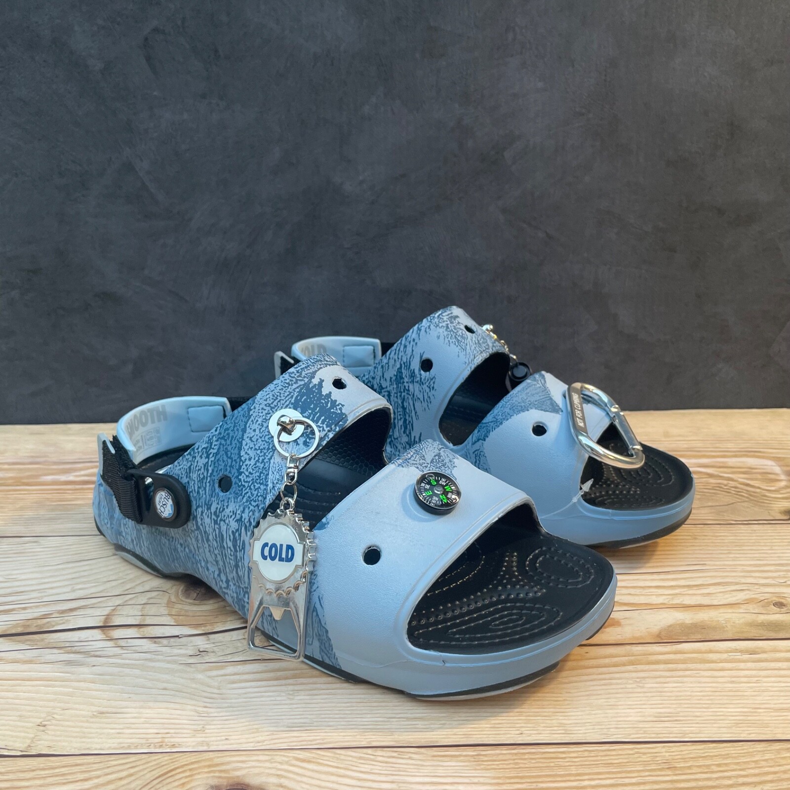 Busch Beer x Crocs Classic All-Terrain Sandal Men’s Size 8 / Women’s S ...