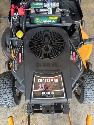 Kohler Courage SV730 - 25HP Vertical Engine ONLY 125 HOURS Good Running ...