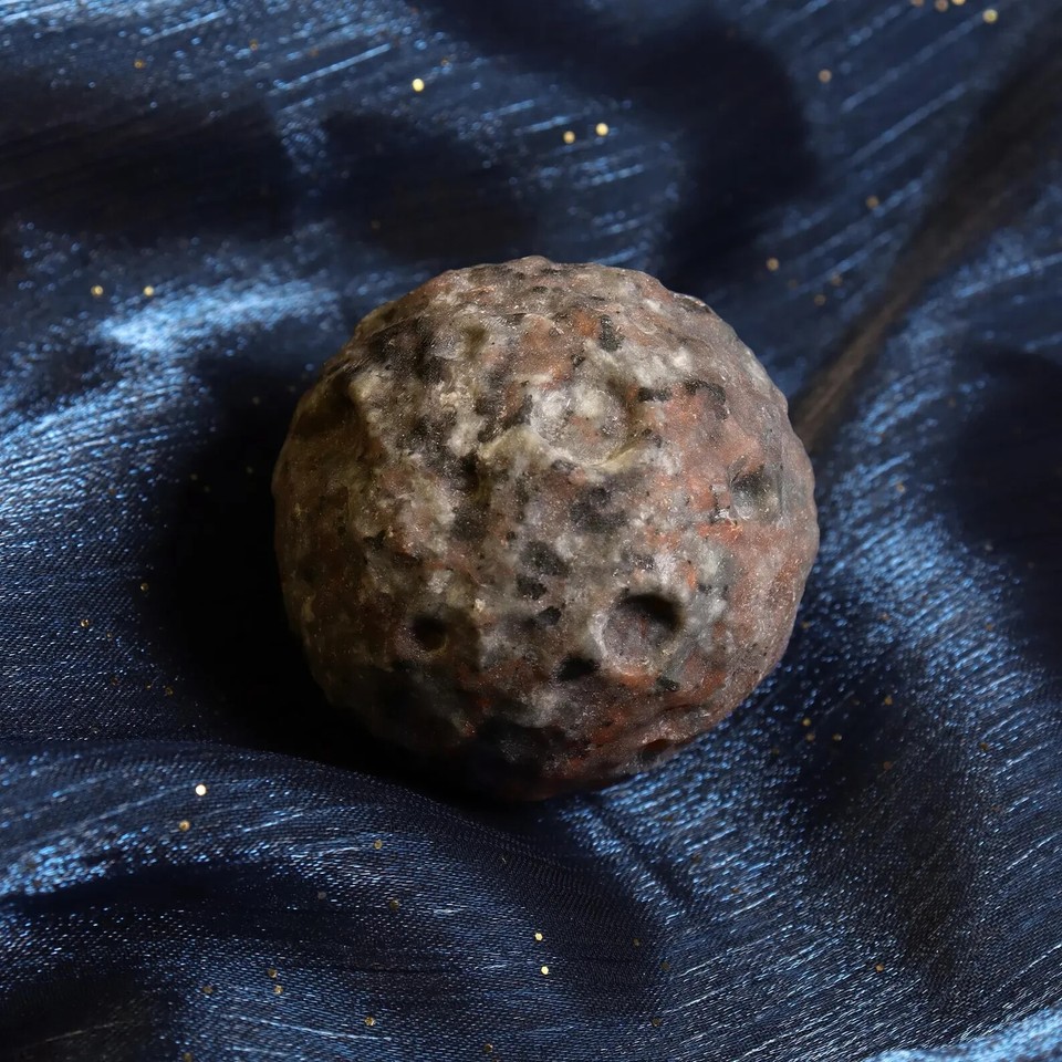 Natural Yooperlite Full Moon Sphere UV Glow Stone Crystal Healing ...