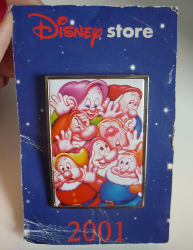 DISNEY STORE 2001 NEW PIN SNOW WHITE EXCLUSIVE COMMEMORATIVE COLORFUL ...