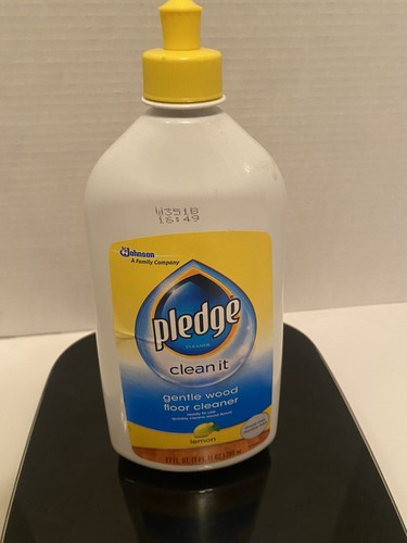 Pledge Clean It Gentle Wood Floor Cleaner Lemon Scent 27 oz - Over 90% ...