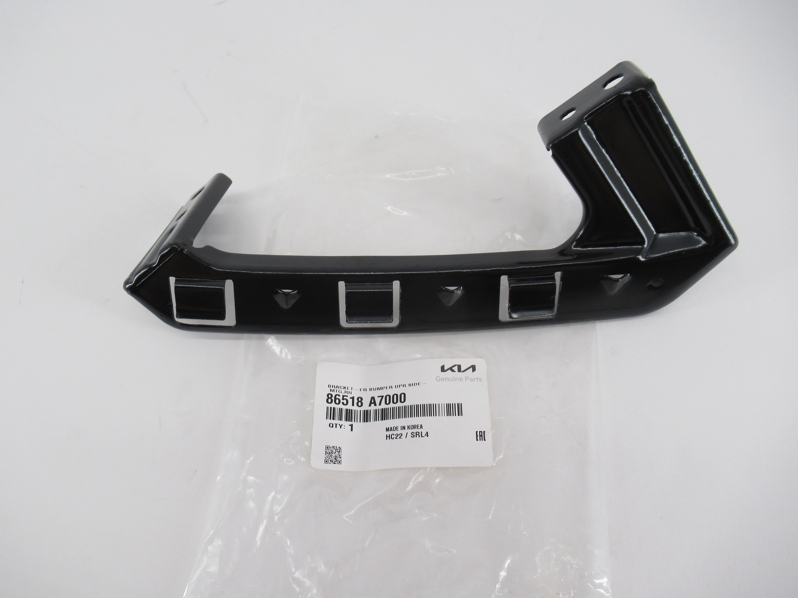 Genuine OEM Kia 86518 A7000 Passenger RH Front Bumper Upper Retainer 14 ...